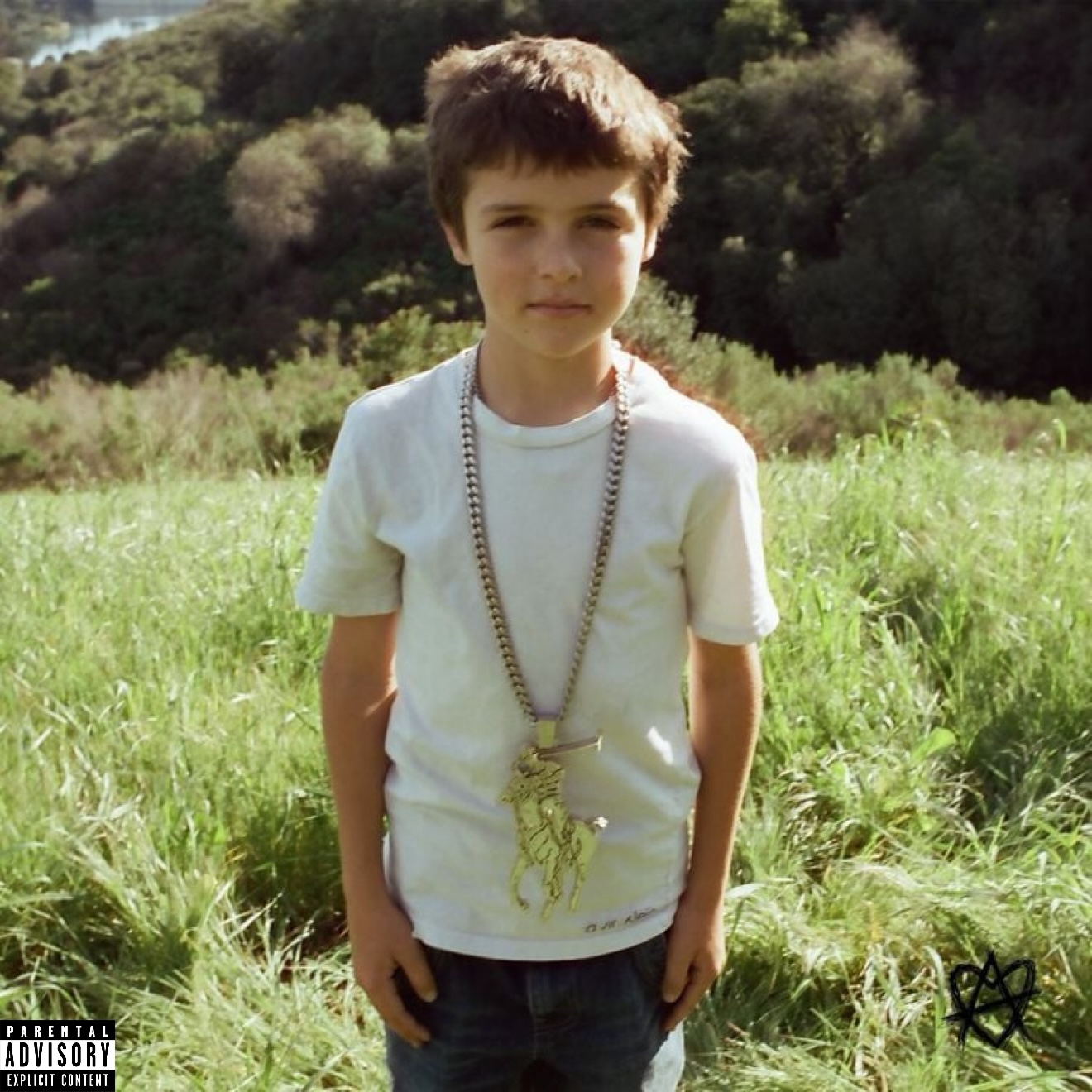 Skaiwater – “wonderful” review – Legends Will Never Die
